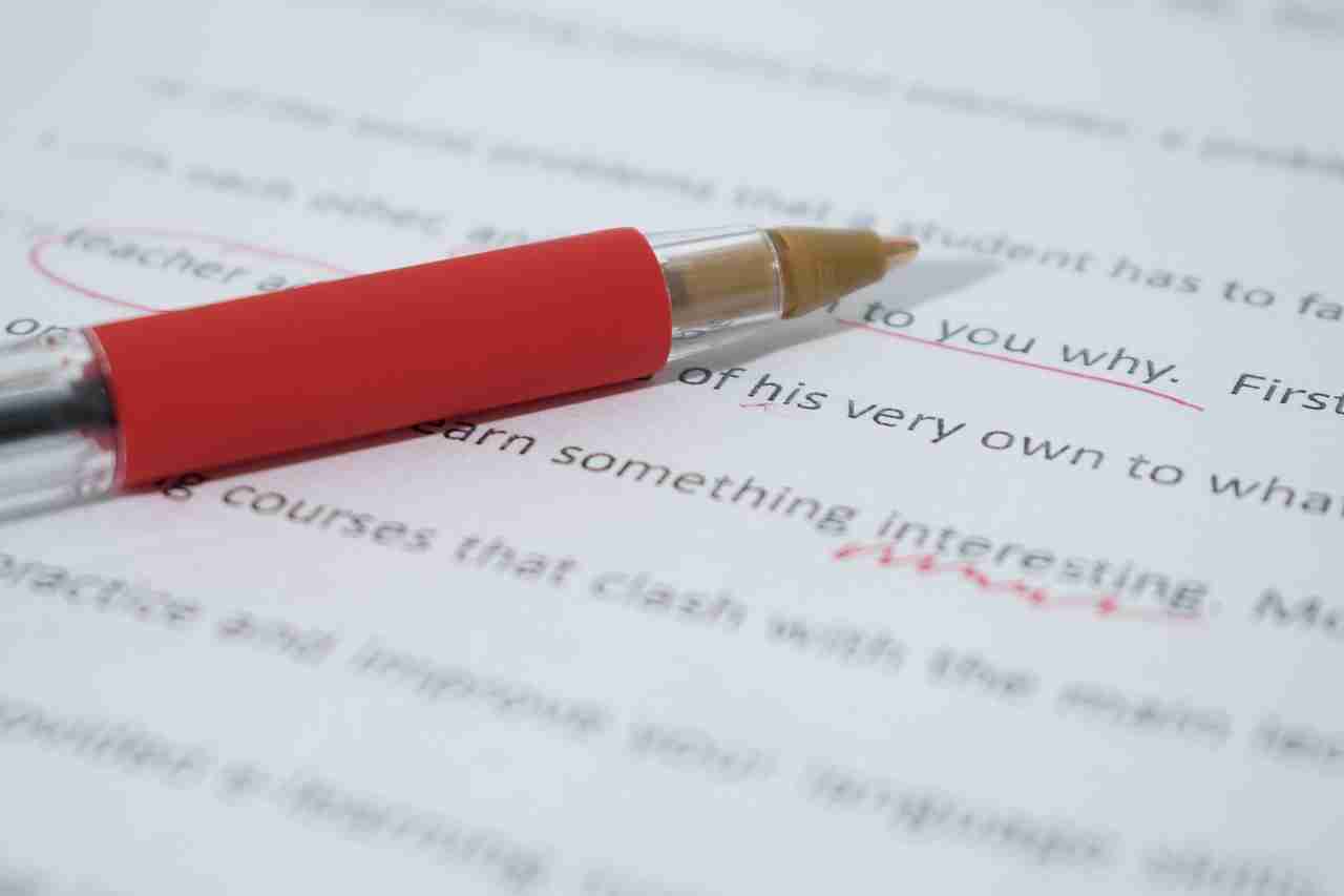 What Is The Difference Between Revising And Editing ThinkWritten What Is The Difference Between Revising And Editing ThinkWritten